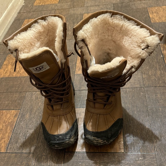 UGG | Shoes | Ugg Butte Neumel Nike Dunk Jordan Adidas Samba New ...